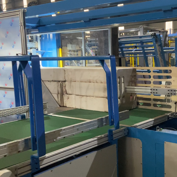 6 side EPS packaging machine supports length over 1200mm - EPSTEC China ...